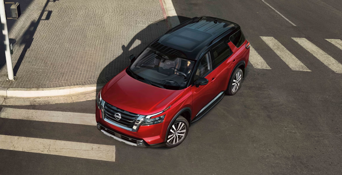 Nissan Pathfinder Rouge 2024